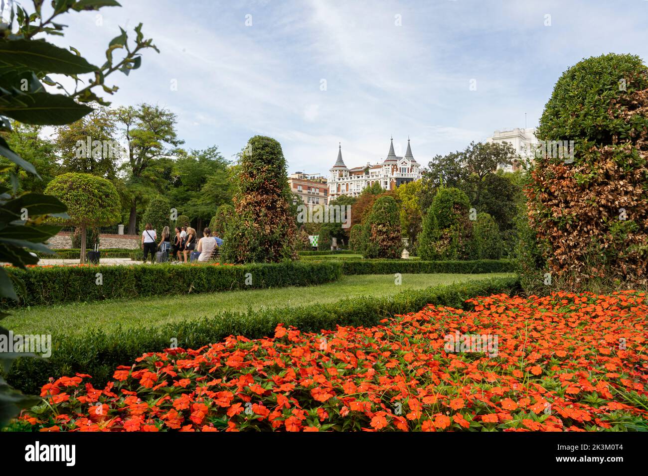 Madrid, Spain, September 2022. The gardens in the Beun Retiro park in ...