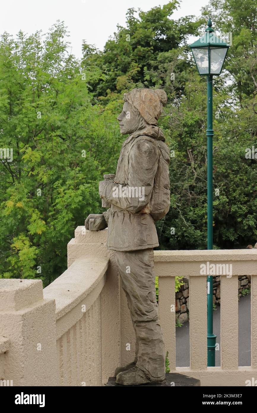 Hillside structure hi-res stock photography and images - Alamy