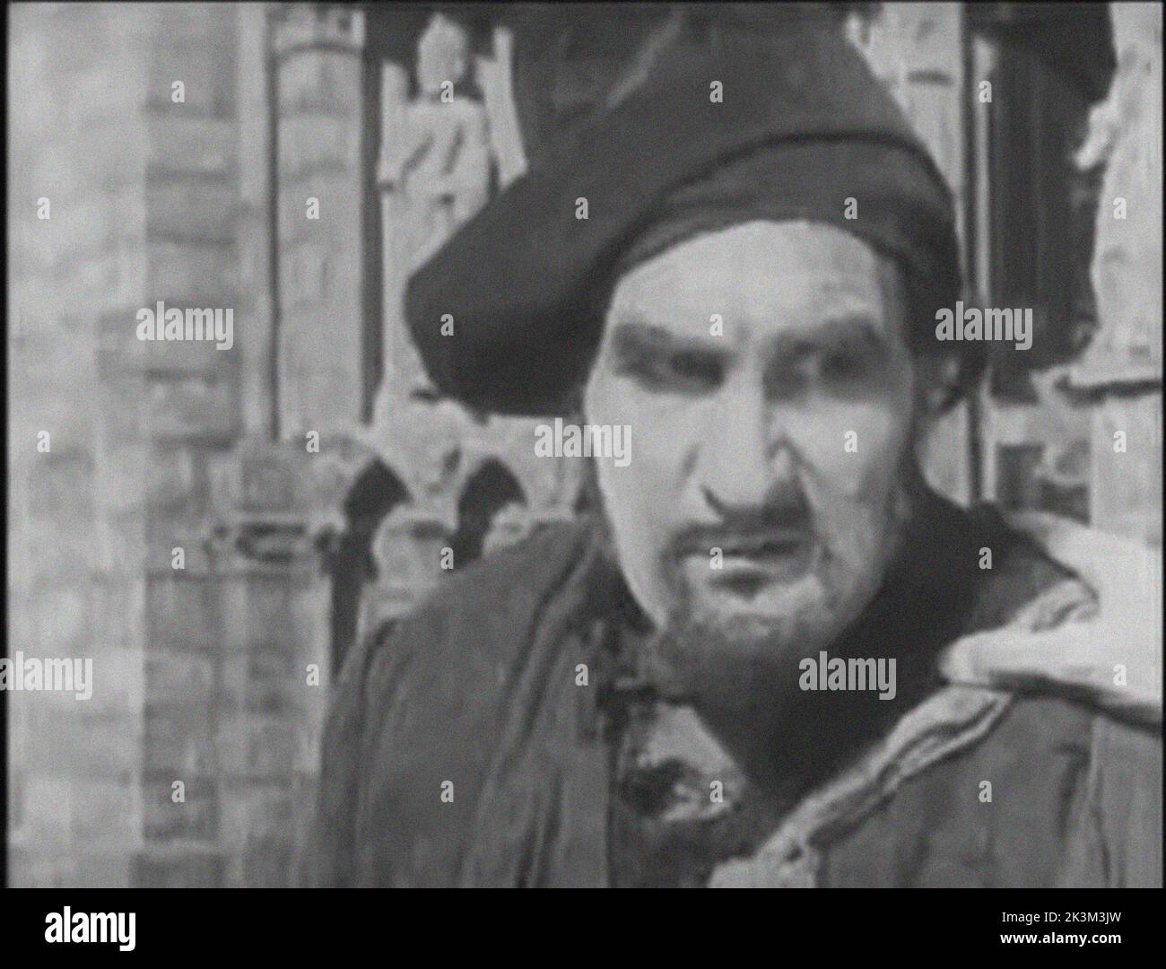 Hunchback of Notre Dame vintage still from 1923 movie Stock Photo - Alamy