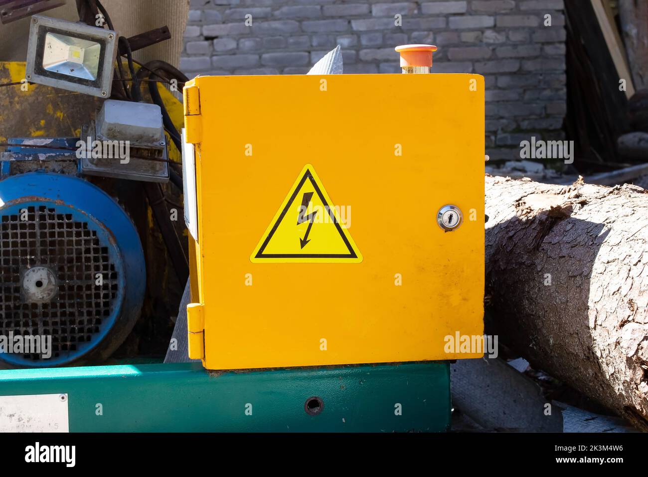 Symbol of electricity on a metal box close up Stock Photo - Alamy