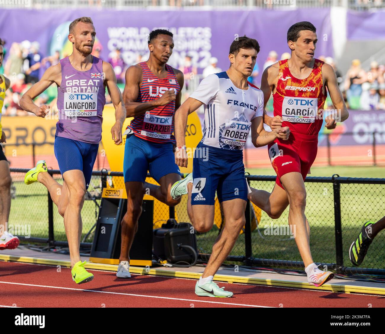 Benjamin Robert and Mariano Garcia competing in the 800m heats at the ...