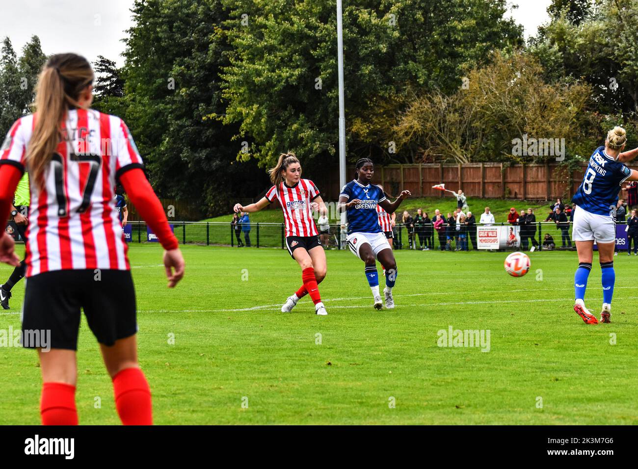 Sunderland Women forward Emily Scarr fires her side into the lead ...