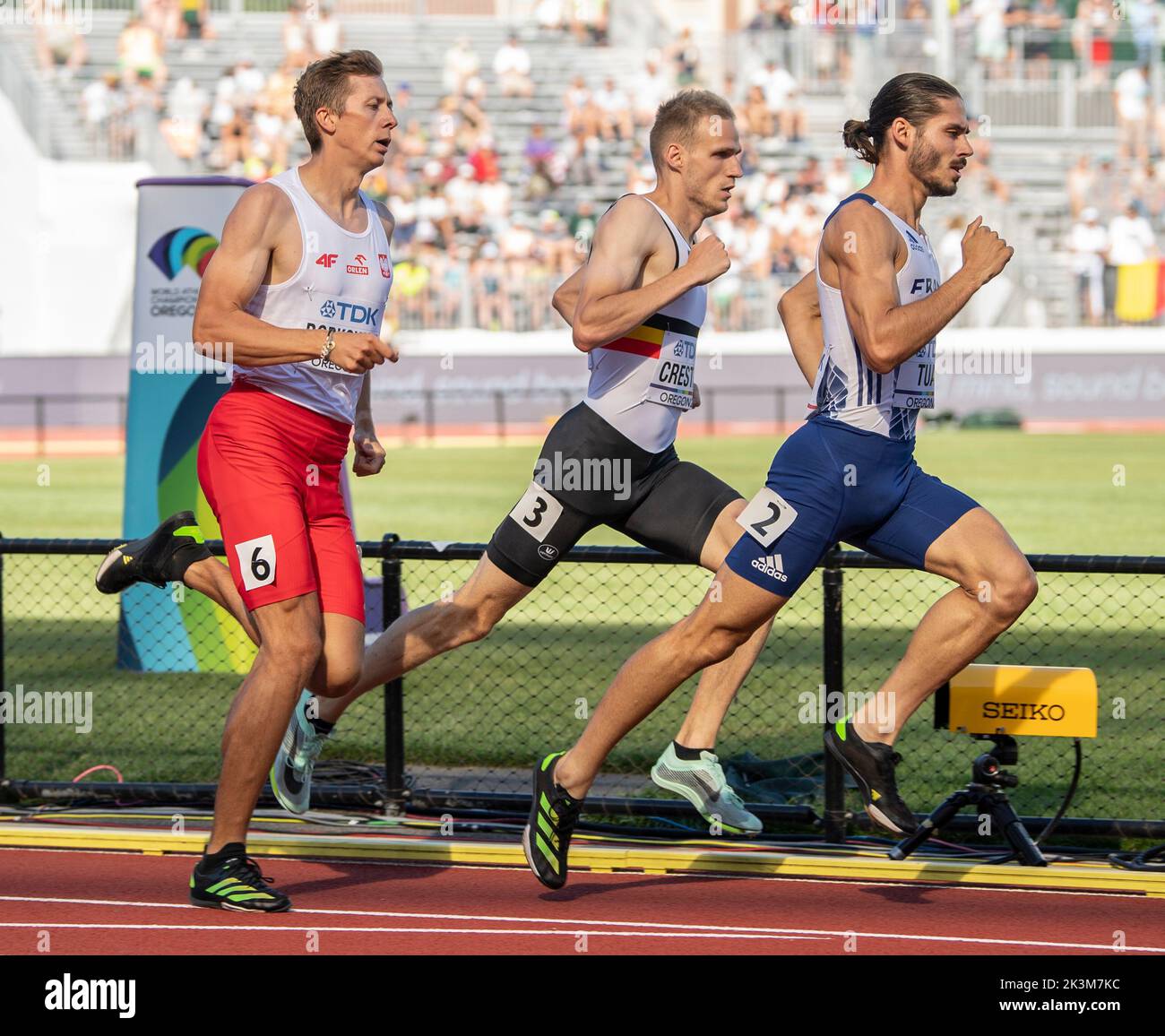 Mateusz Borkowski, Eliott Crestan and Gabriel Tual competing in the men ...