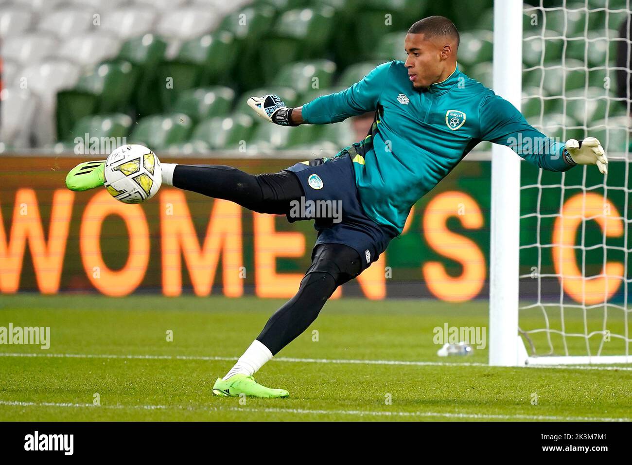 Republic of Ireland goalkeeper Gavin Bazunu before the UEFA Nations ...