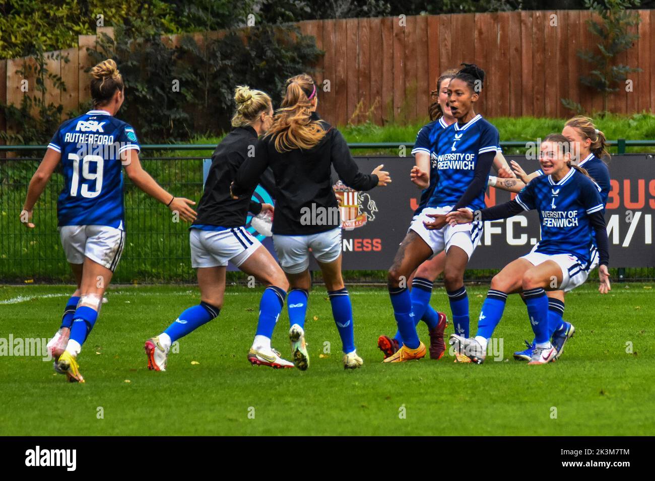 Safc women hi-res stock photography and images - Alamy