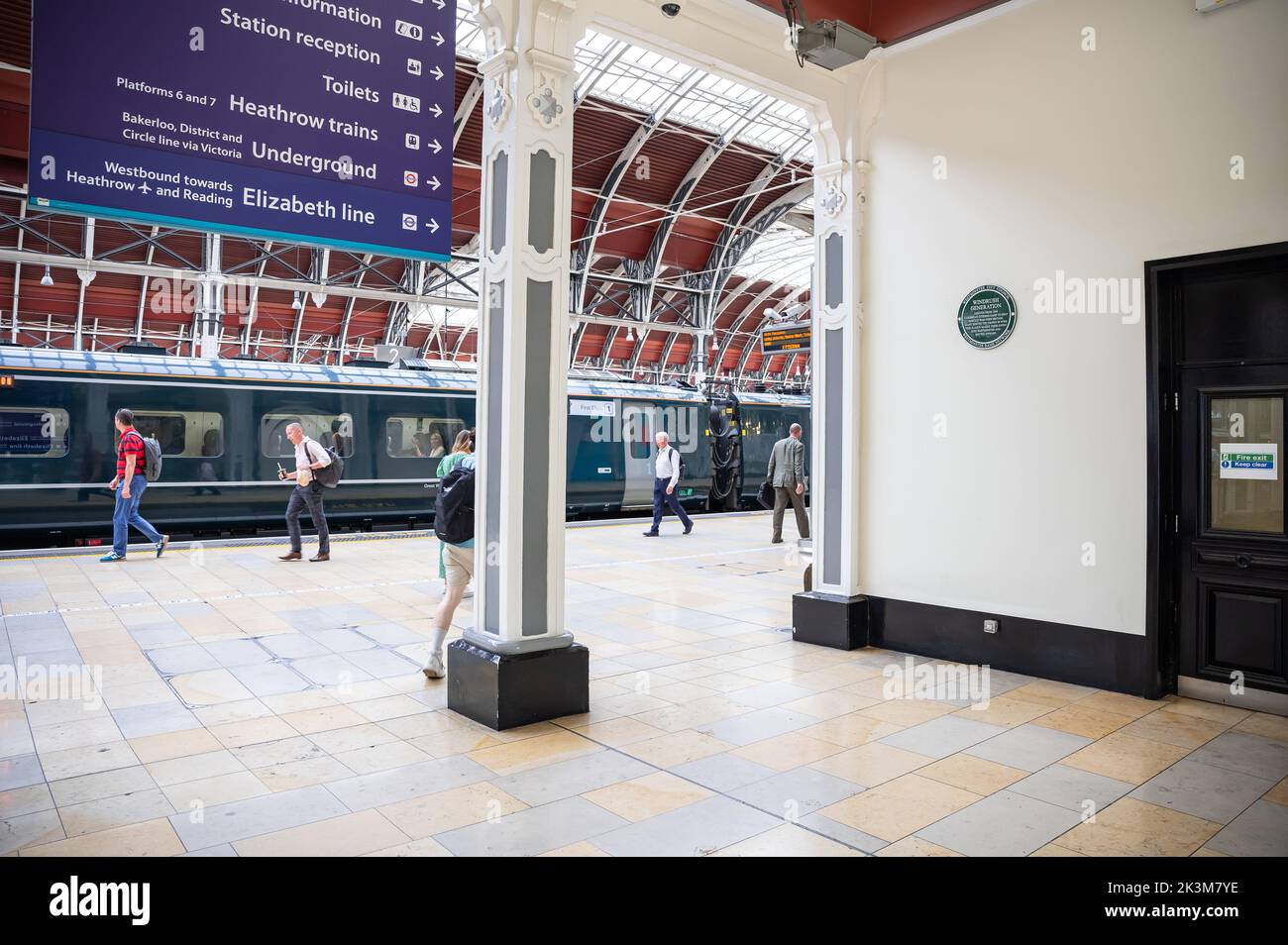 Windrush Generation Green Plaque, Paddington Station, London Road ...