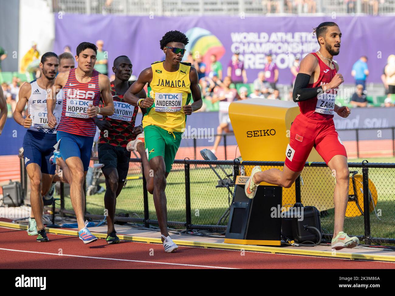 Moad Zahafi and Navasky Anderson competing in the 800m heats at the ...