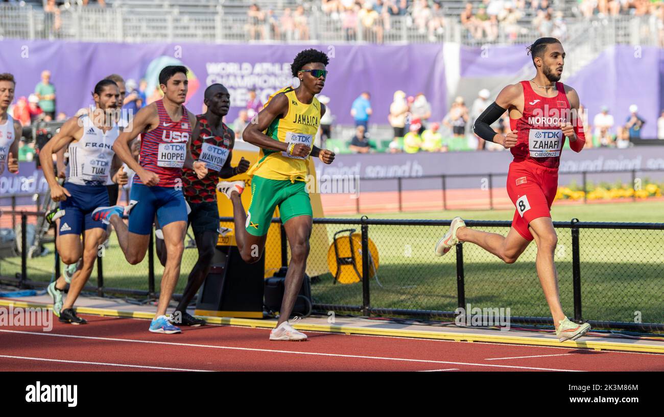 Moad Zahafi and Navasky Anderson competing in the 800m heats at the ...