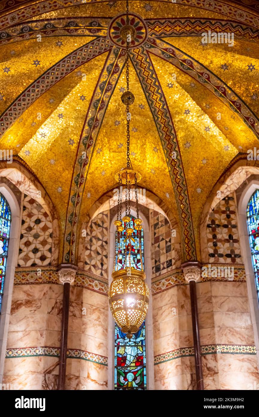 Fitzrovia Chapel, Middlesex Hospital, Pearson Square, London Stock ...