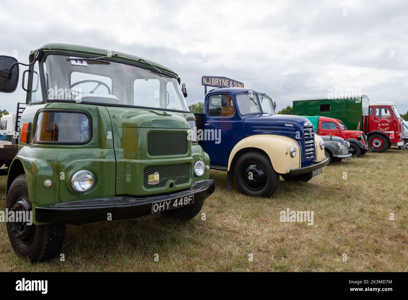 Ford thames 4d hi-res stock photography and images - Alamy