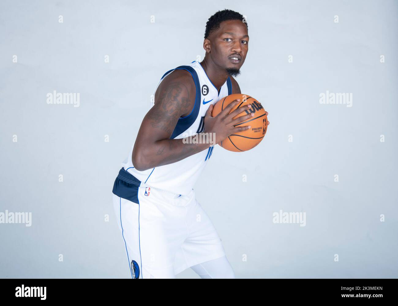 Sept 26, 2022: Dallas Mavericks forward Dorian Finney-Smith #10 poses ...