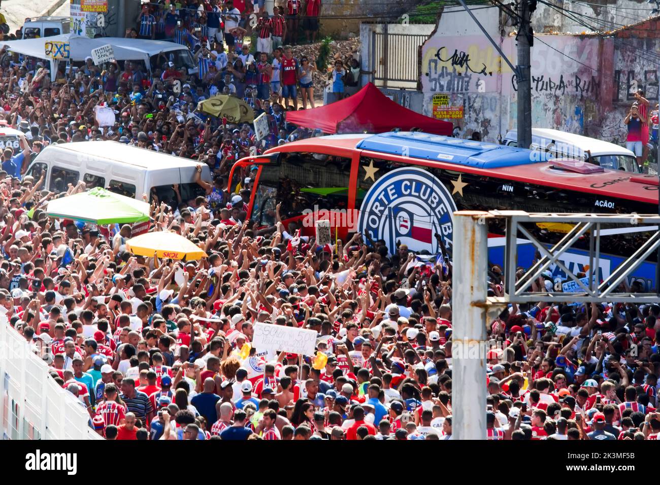 Soccer fans bus hi-res stock photography and images - Alamy