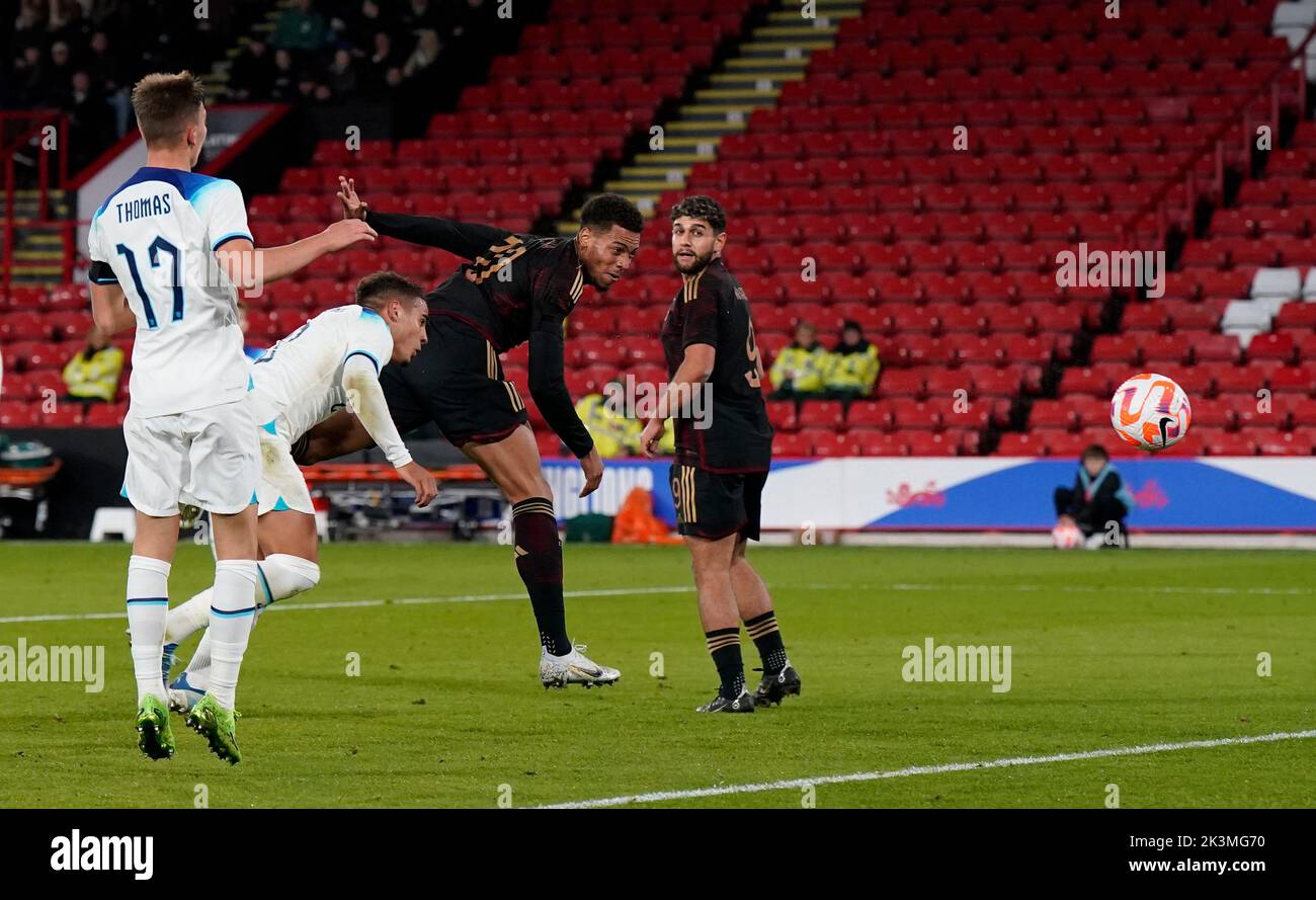 Sheffield, England, 27th September 2022. Felix Nmecha of Germany heads ...