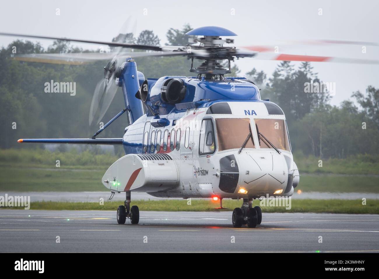 Sikorsky s 61 helicopter hi-res stock photography and images - Alamy