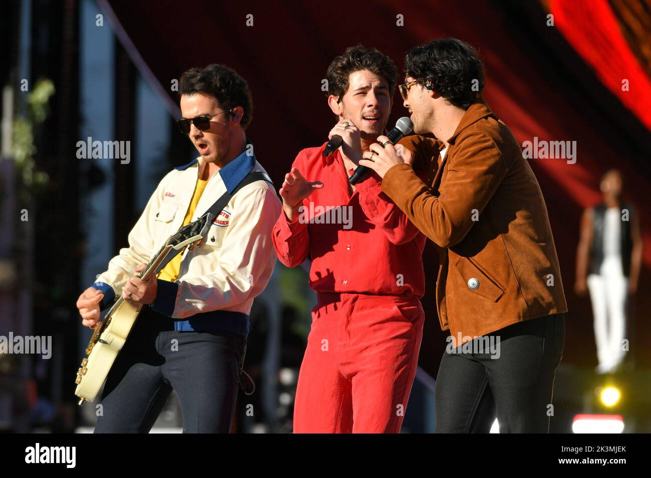 Joe Jonas, Nick Jonas and Kevin Jonas of the Jonas Brothers at the 2022 ...