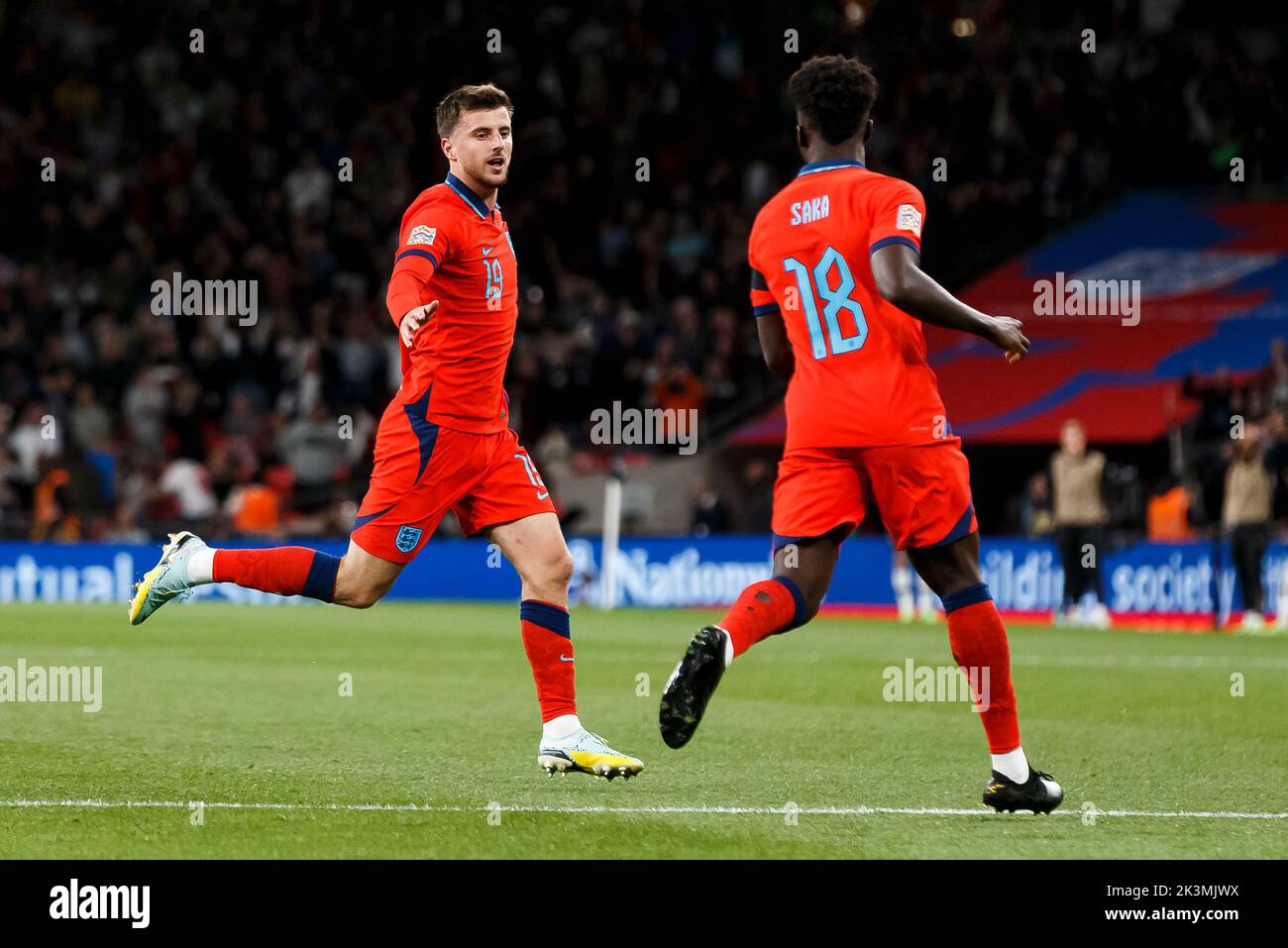 London, UK. 26th Sep, 2022. Mason Mount of England celebrates with ...