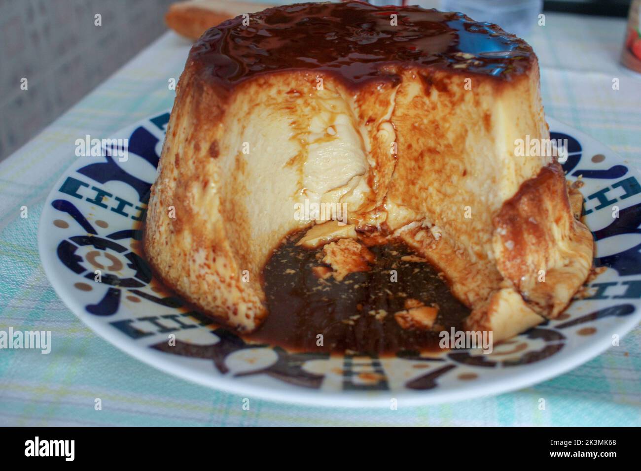 Delicious sweet vanilla pudding hi-res stock photography and images - Alamy