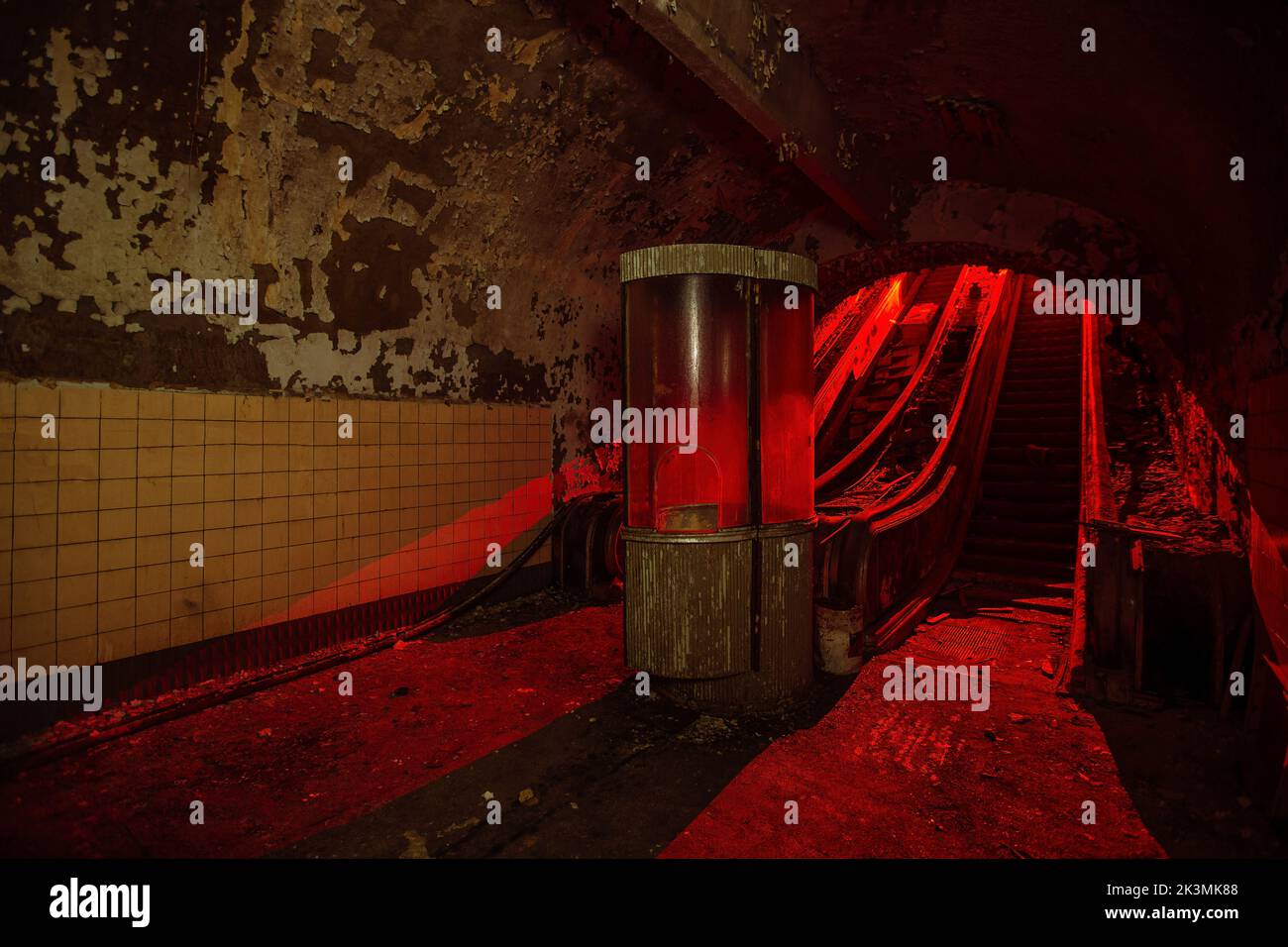 Dark and creepy old abandoned subway station Stock Photo - Alamy