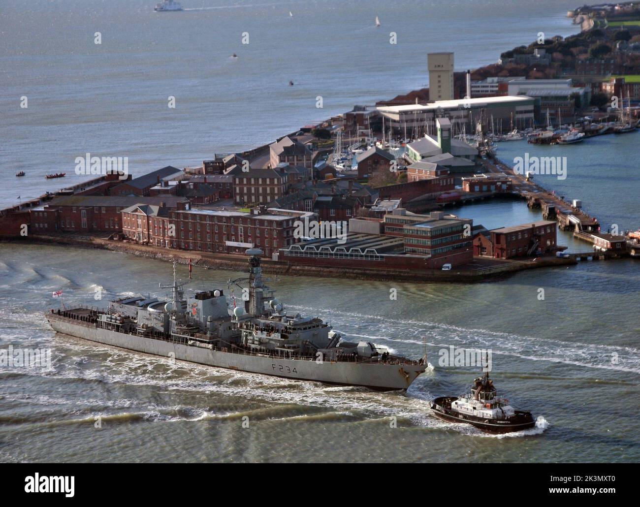 The Type 23 Frigate HMS Iron Duke sails into Portsmouth in time for ...