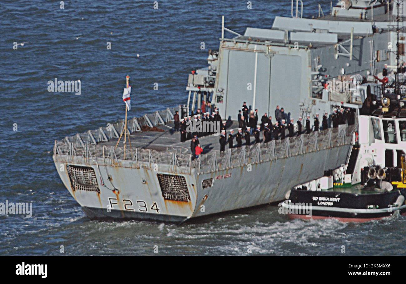 The Type 23 Frigate HMS Iron Duke sails into Portsmouth in time for ...