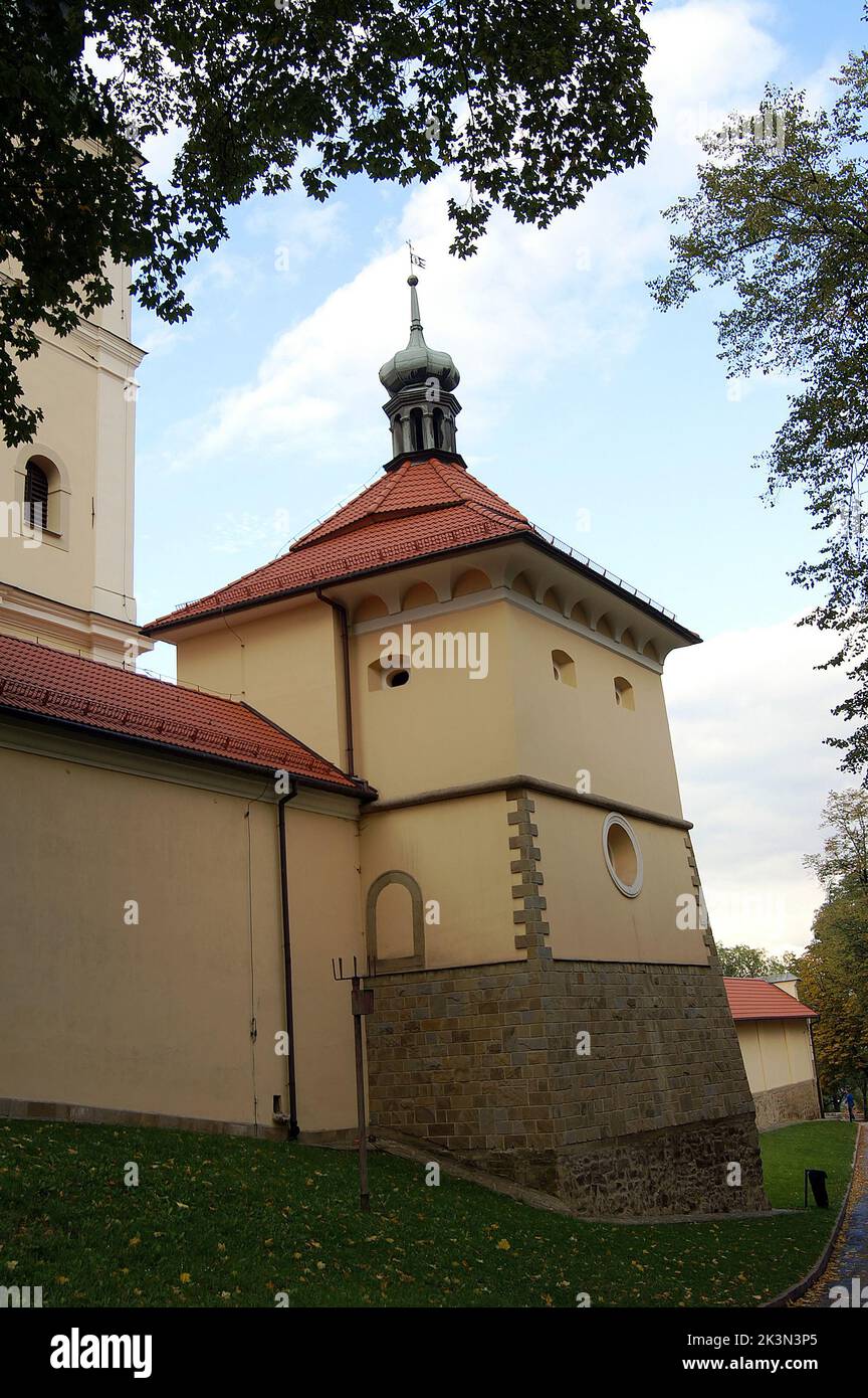 Fachada masiva hi-res stock photography and images - Alamy