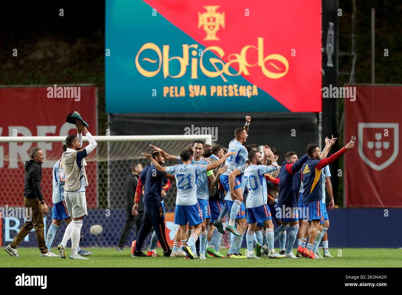Braga, Portugal. 27th Sep, 2022. Spain's team players celebrate at the ...