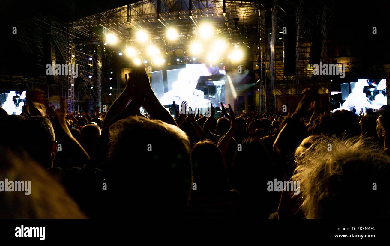 Rock pop group jam hi-res stock photography and images - Alamy