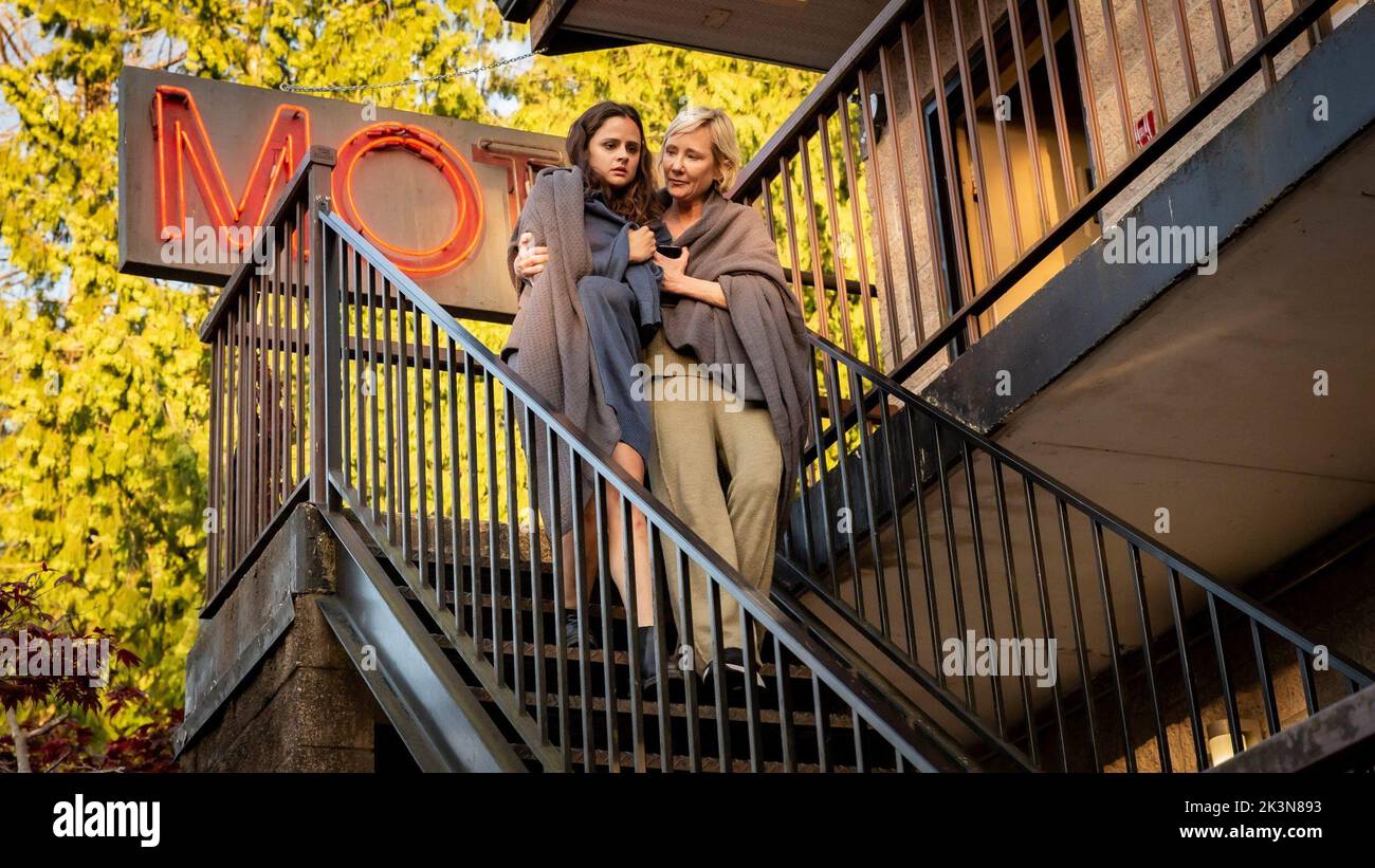 GIRL IN ROOM 13, from left: Larissa Dias, Anne Heche, premiered Sept. 17, 2022. ©Lifetime ...