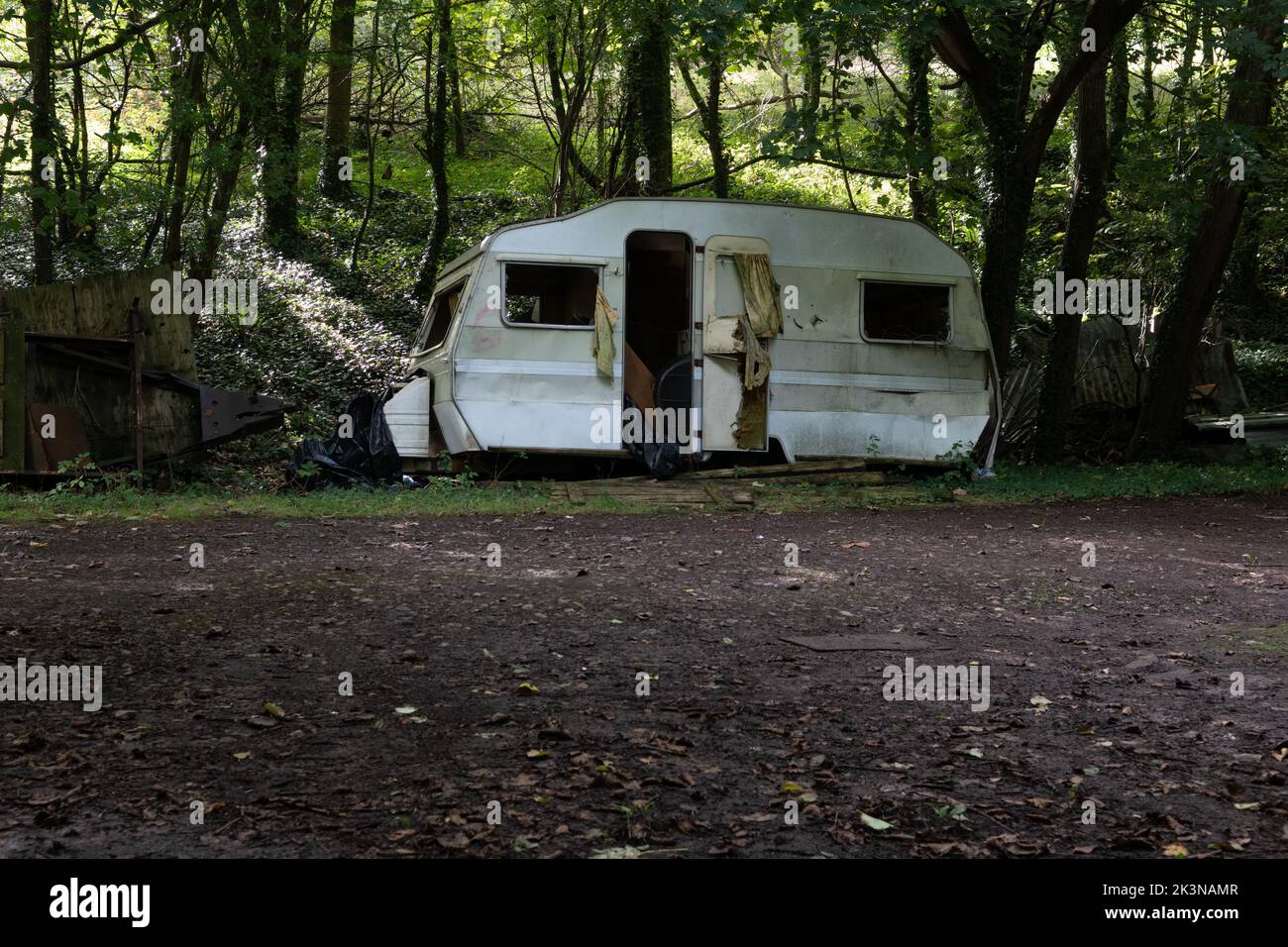 Abandoned caravan near to Monmouth, Wales, UK Stock Photo - Alamy