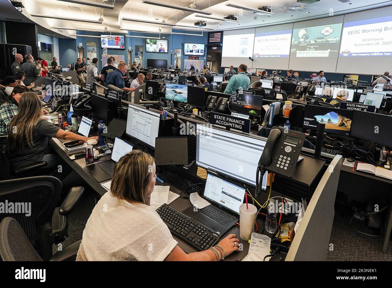 Emergency operations center hi-res stock photography and images - Alamy