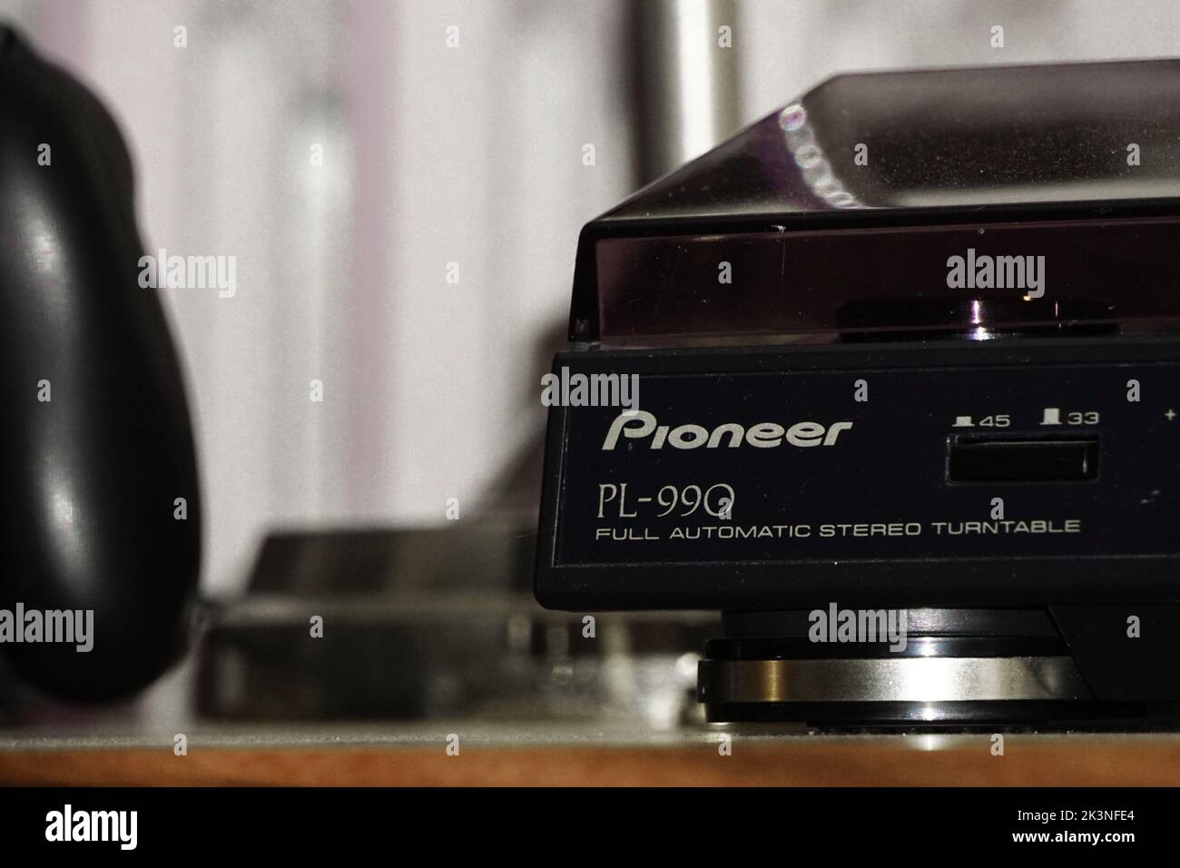 A Pioneer PL-990 turntable close up view Stock Photo - Alamy