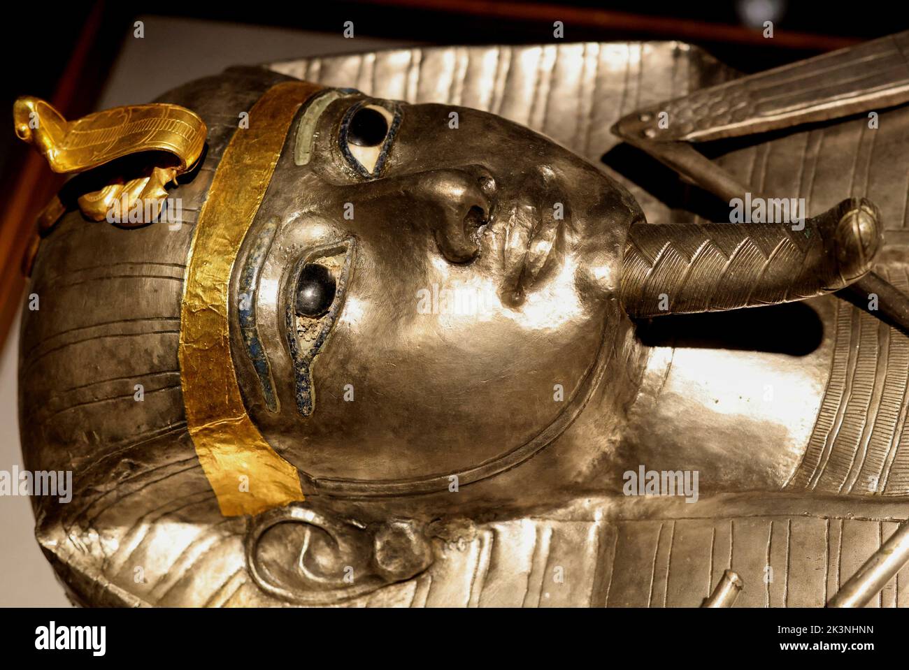 Silver coffin of psusennes i hi-res stock photography and images - Alamy