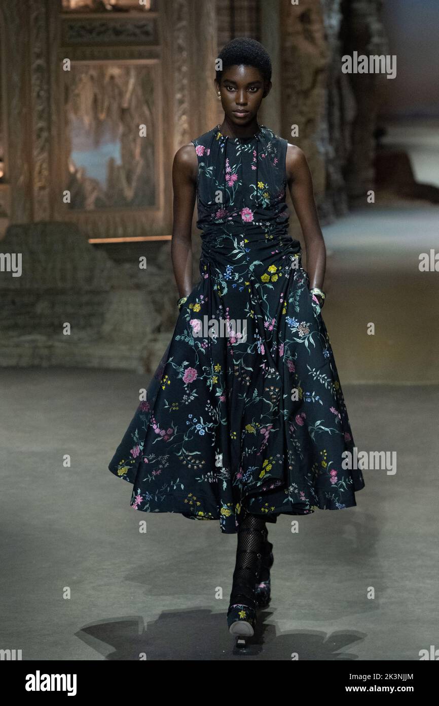 Paris, France on September 27, 2022. A model walks the runway during ...