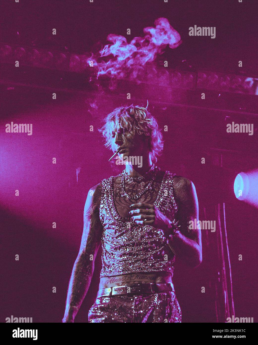 Mgk 2022 hi-res stock photography and images - Alamy