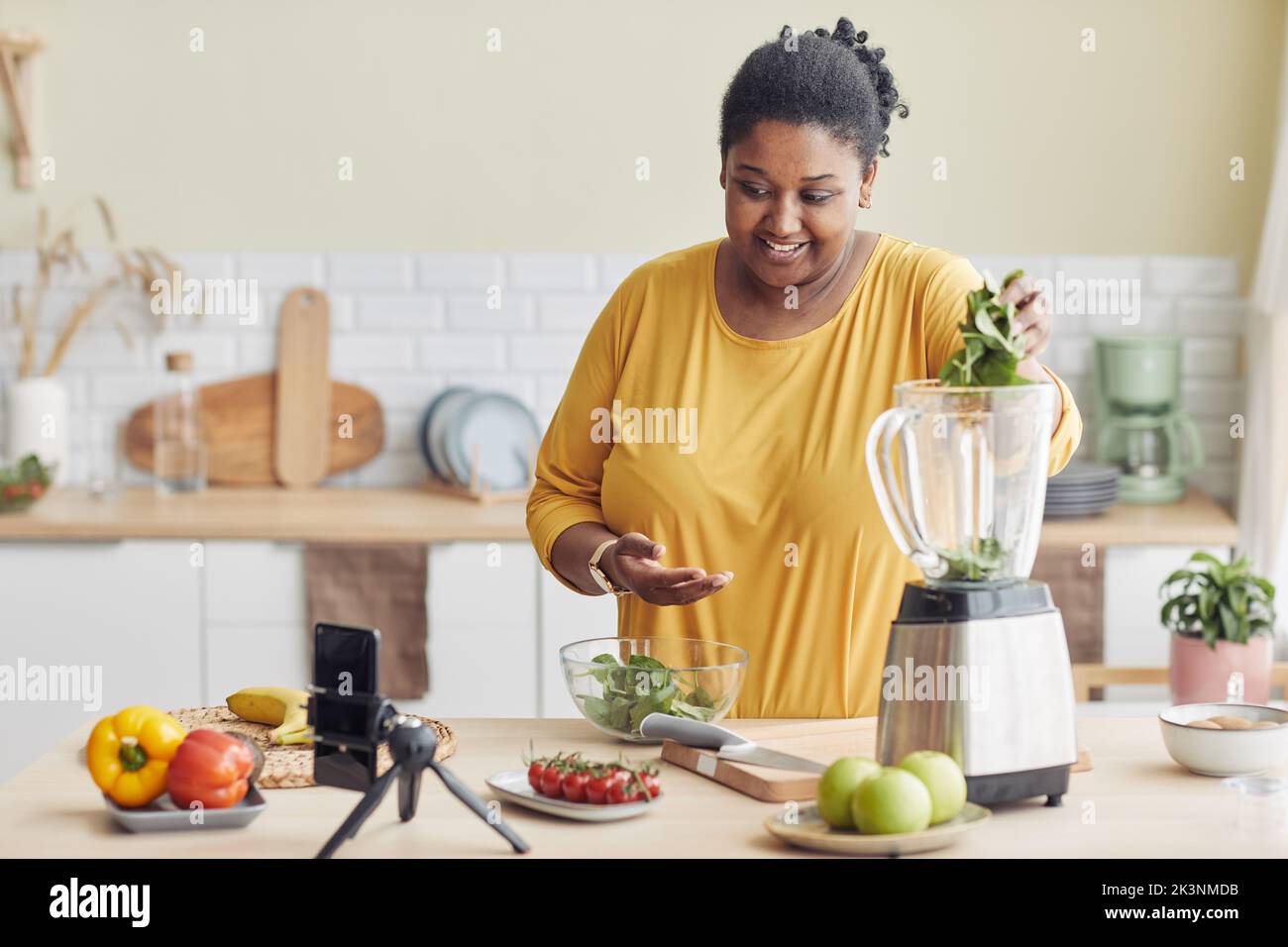 Blender video hi-res stock photography and images - Alamy