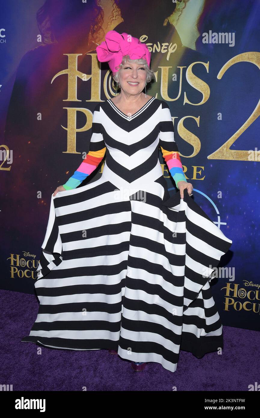 New York, US, 27/09/2022, Bette Midler attends the Hocus Pocus 2 ...