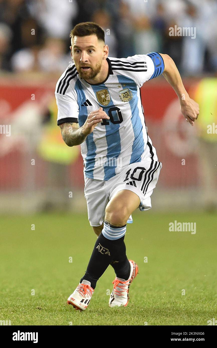 Argentina jamaica messi hi-res stock photography and images - Alamy