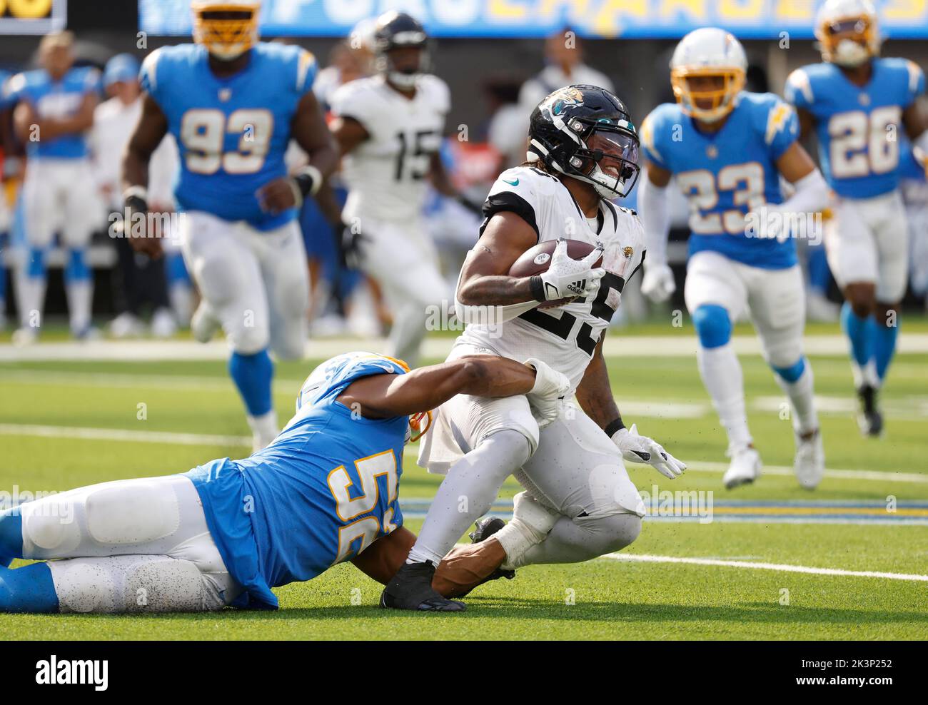 Inglewood, California, USA. 25th Sep, 2022. Los Angeles Chargers ...