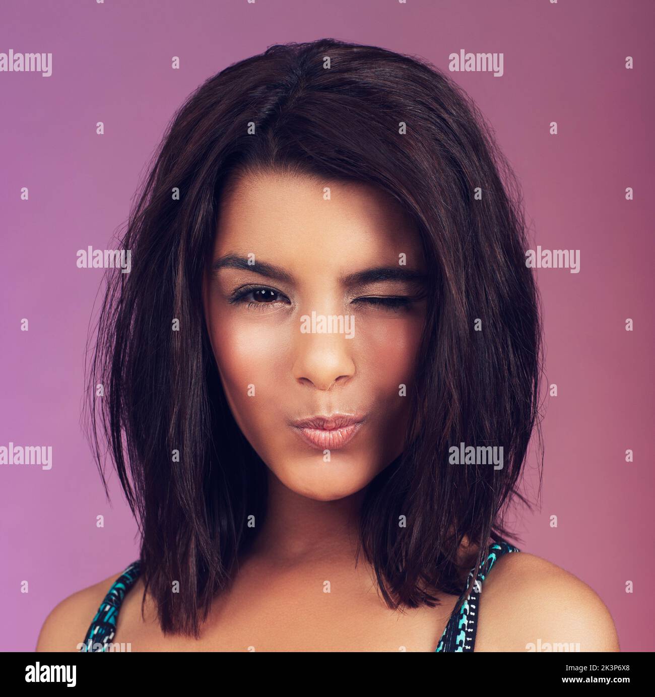 Mwah teen hi-res stock photography and images - Alamy