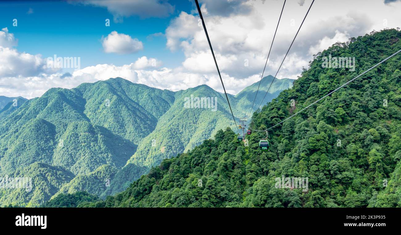 Sanqing hi-res stock photography and images - Alamy