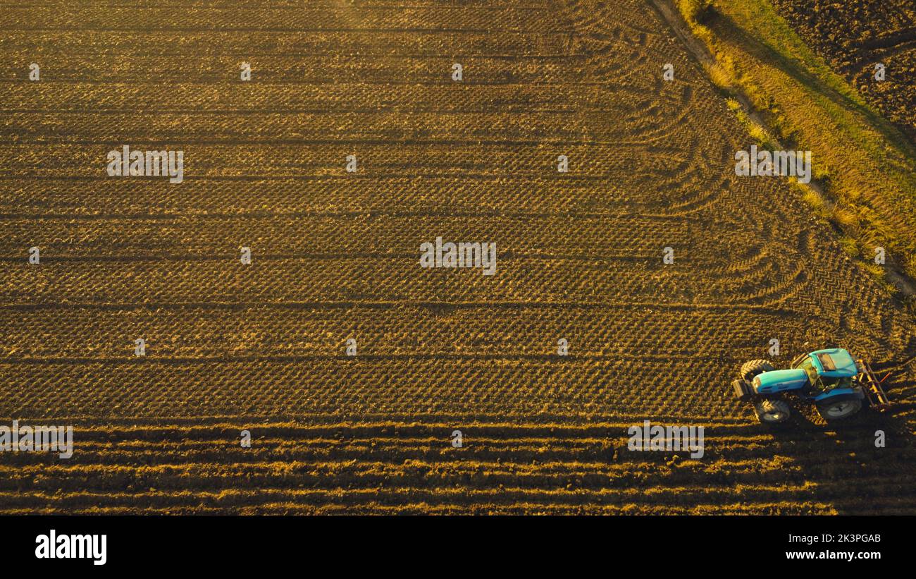 Agricultural land leveling hi-res stock photography and images - Alamy