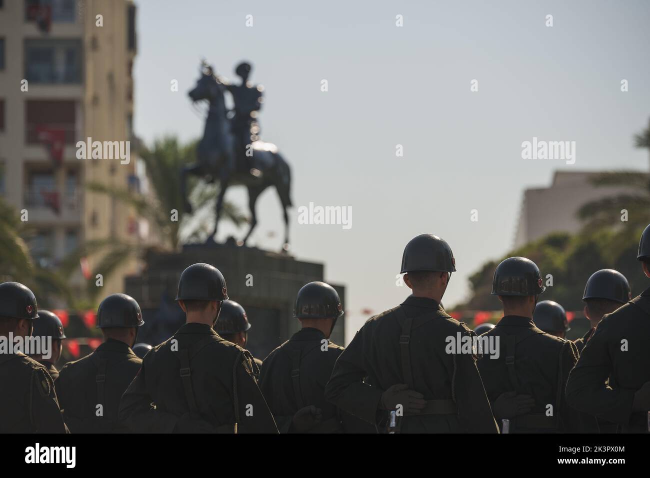 Turkish soldier turkey statue hi-res stock photography and images - Alamy