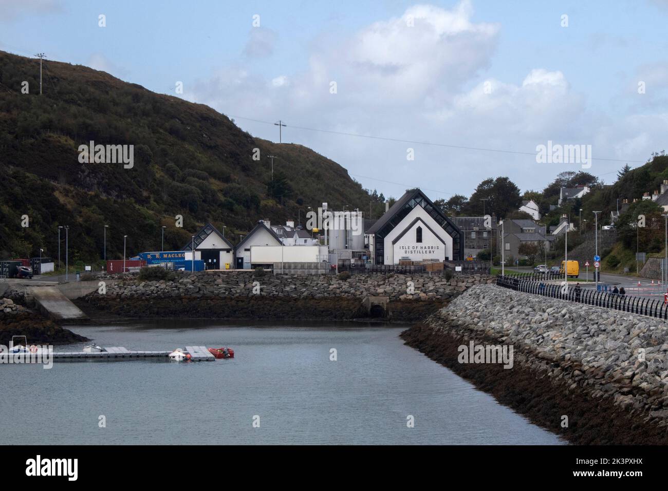 The Harris distillery, a Scotch whisky and Gin distillery in Tarbert on ...