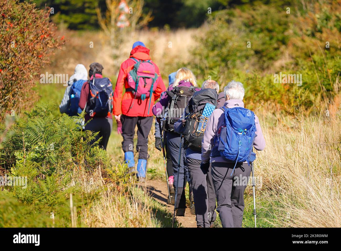 A group of people going out hiking on the North Yorkshire Moors Stock ...