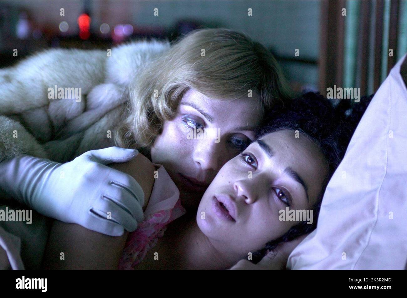 Cillian Murphy & Ruth Mccabe Film: Breakfast On Pluto (2005) Characters: Patrick 'Kitten' Braden ...