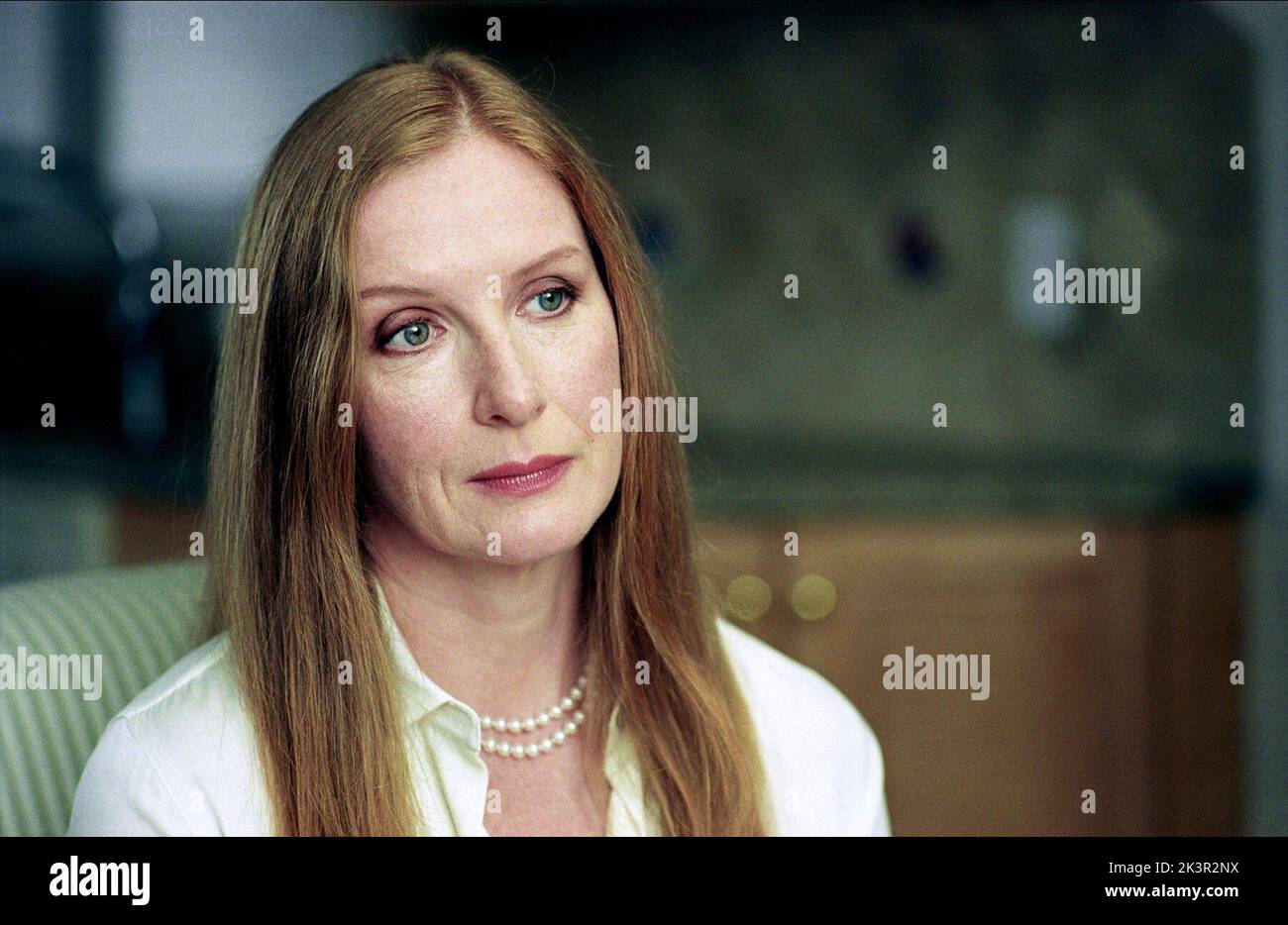 Frances Conroy Film: Broken Flowers (2005) Characters: Dora Director ...