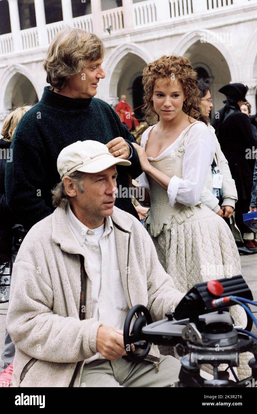 Lasse Hallstrom & Sienna Miller Film: Casanova (2005) Characters ...