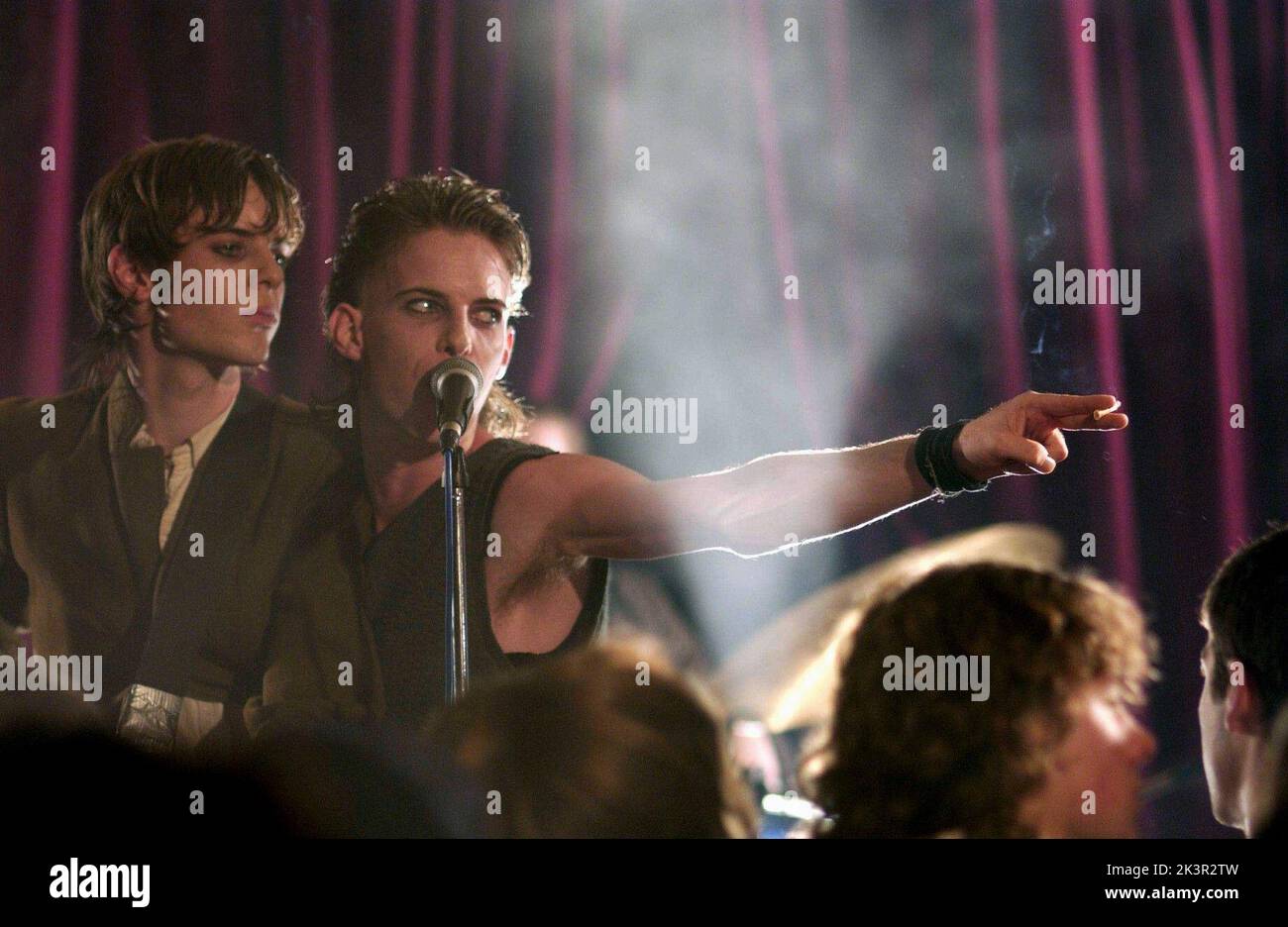 Harry Treadaway & Luke Treadaway Film: Brothers Of The Head (2005 ...