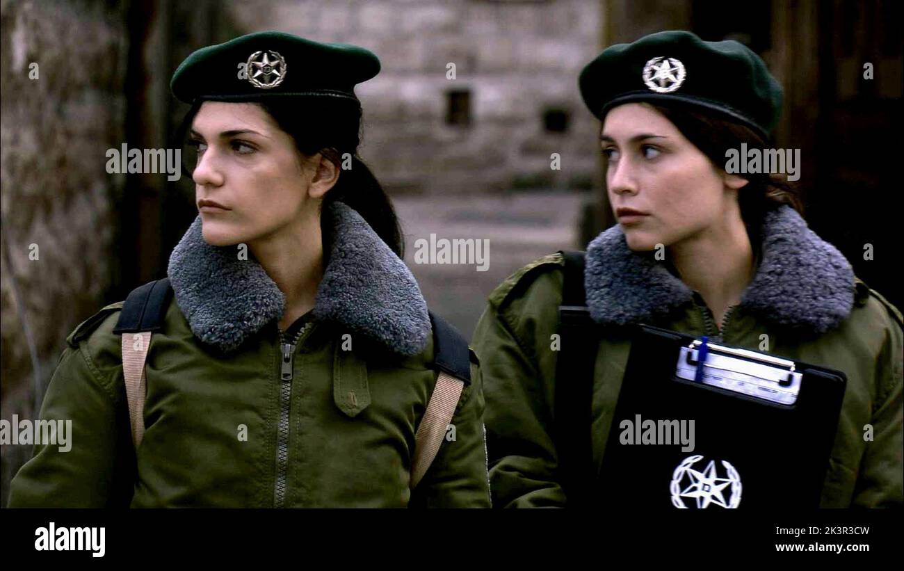 Karov la bayit neama shendar 2005 hi-res stock photography and images ...