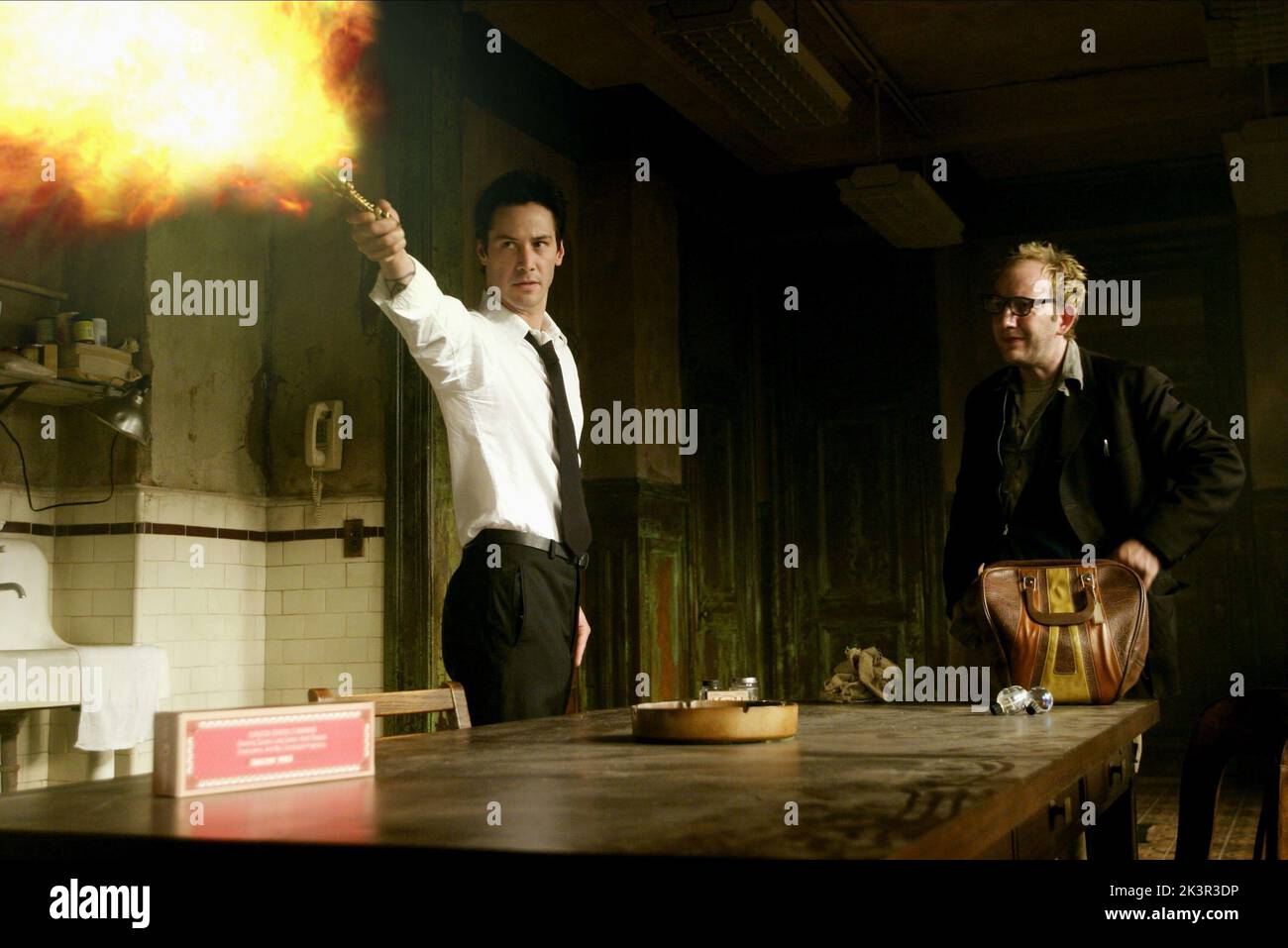 Keanu Reeves & Max Baker Film: Constantine (USA/DE 2005) Characters ...